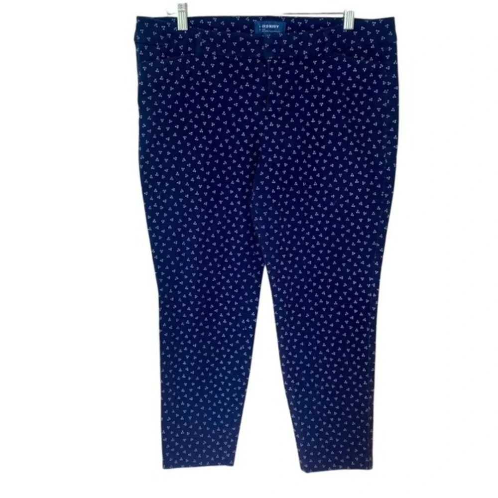 Old Navy | Pants & Jumpsuits | Old Navy Mid Rise Pixie Pant Navy White ...